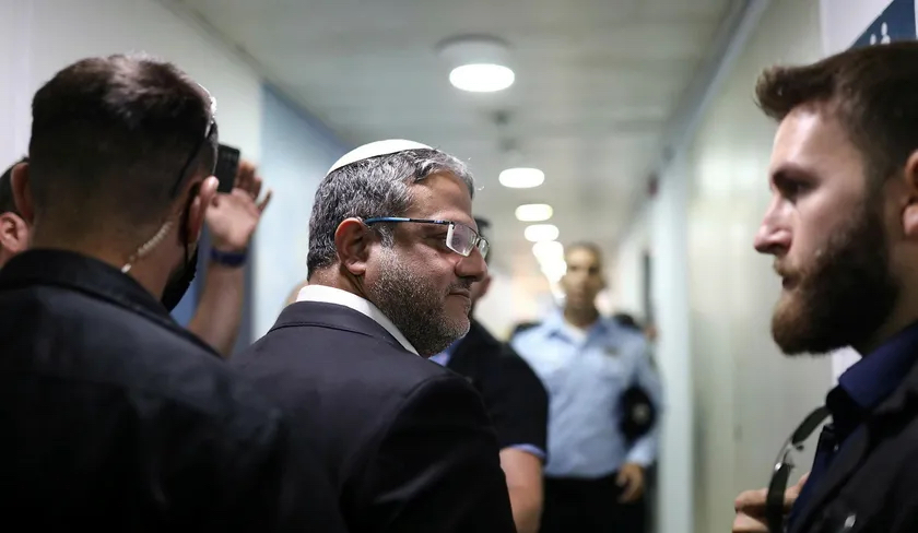 Un alto funzionario palestinese chiede di dichiarare il partito di Ben ... Un alto funzionario palestinese chiede di dichiarare il partito di Ben ...